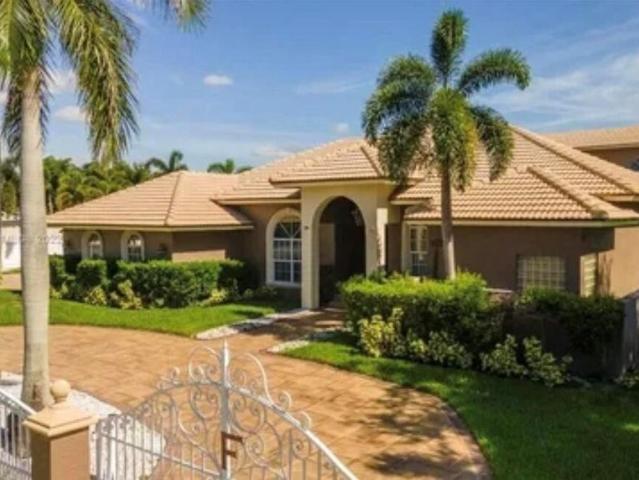 Luxury Villa for sale in Pompano Beach, Florida