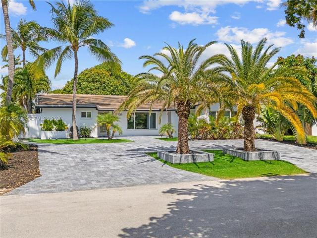 Luxury Villa for sale in Pompano Beach, Florida