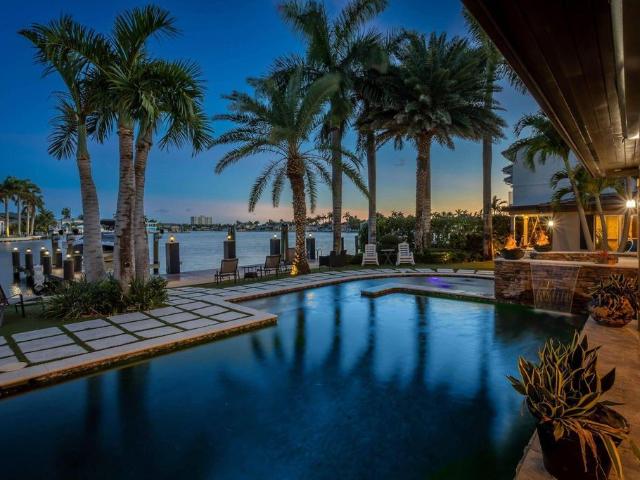 Luxury Villa for sale in Pompano Beach, Florida