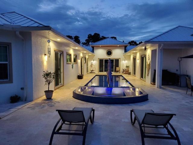Luxury Villa for sale in Port Saint Lucie, United States