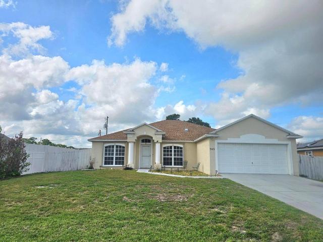 Luxury Villa for sale in Port Saint Lucie, United States