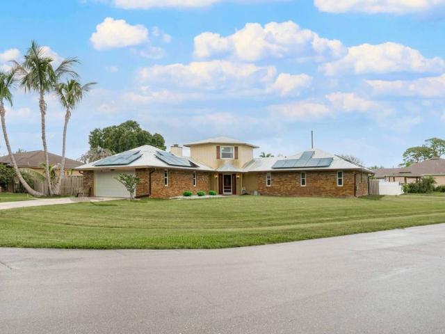 Luxury Villa for sale in Port Saint Lucie, United States