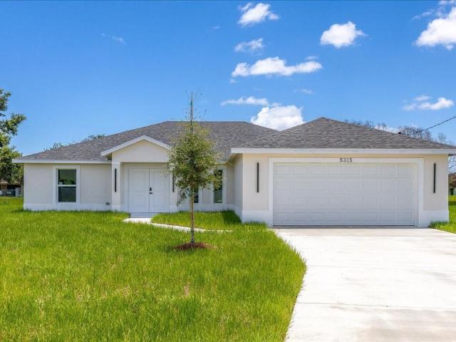 Luxury Villa for sale in Port Saint Lucie, Florida