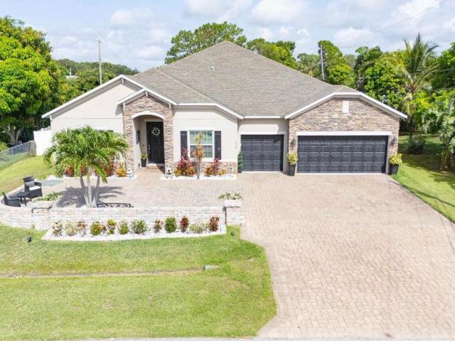 Luxury Villa for sale in Port Saint Lucie, Florida