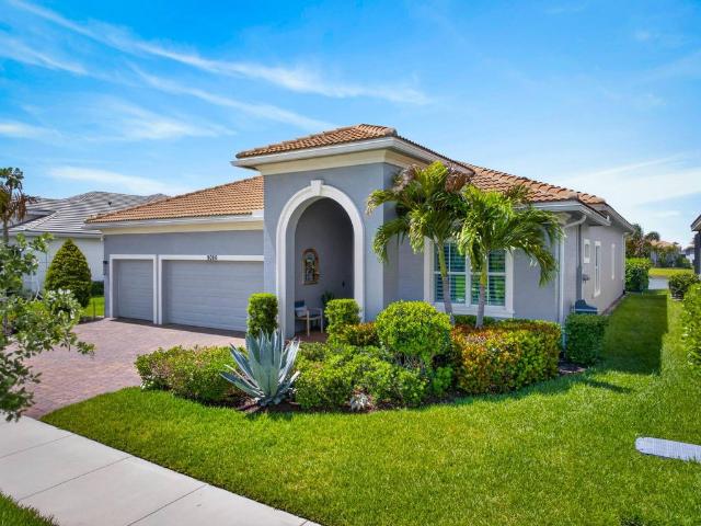 Luxury Villa for sale in Port Saint Lucie, Florida