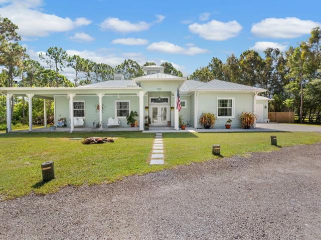 Luxury Villa for sale in Port Saint Lucie, Florida