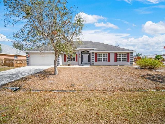 Luxury Villa for sale in Port Saint Lucie, Florida