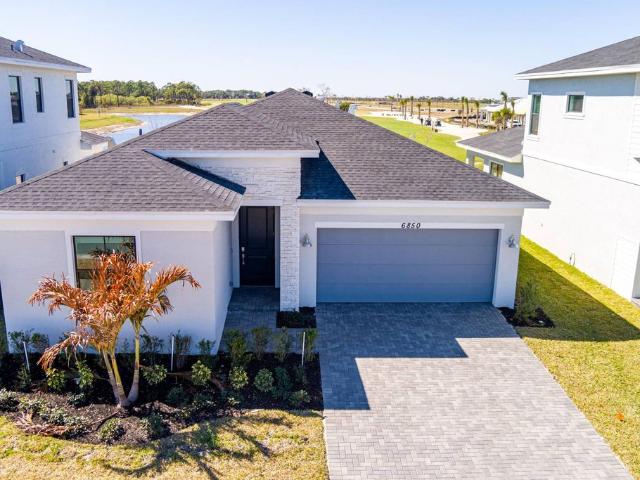 Luxury Villa for sale in Port Saint Lucie, Florida