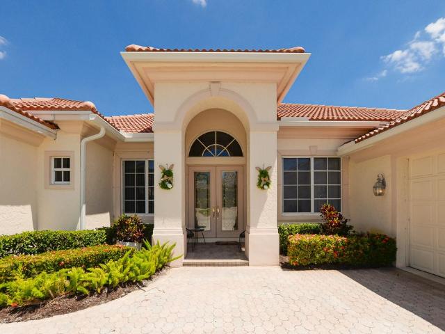 Luxury Villa for sale in Port Saint Lucie, Florida