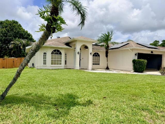 Luxury Villa for sale in Port Saint Lucie, Florida