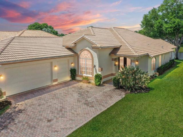 Luxury Villa for sale in Port Saint Lucie, Florida