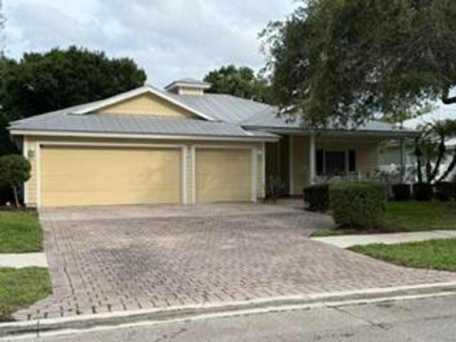 Luxury Villa for sale in Port Saint Lucie, Florida