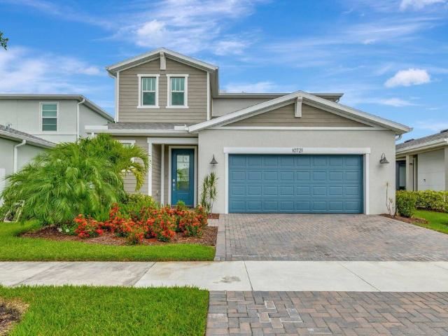 Luxury Villa for sale in Port Saint Lucie, Florida