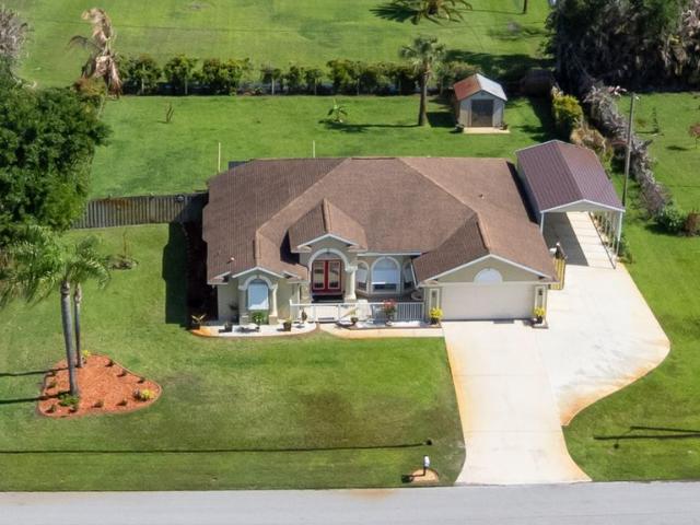 Luxury Villa for sale in Port Saint Lucie, Florida