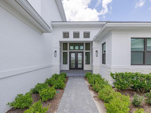 Luxury Villa for sale in Port Saint Lucie, Florida