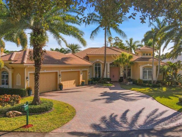 Luxury Villa for sale in Port Saint Lucie, Florida