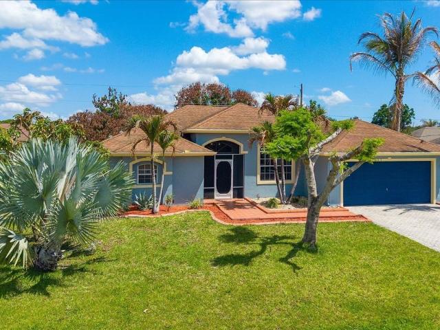 Luxury Villa for sale in Port Saint Lucie, Florida