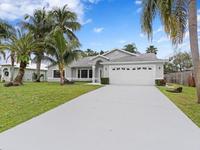 Luxury Villa for sale in Port Saint Lucie, Florida