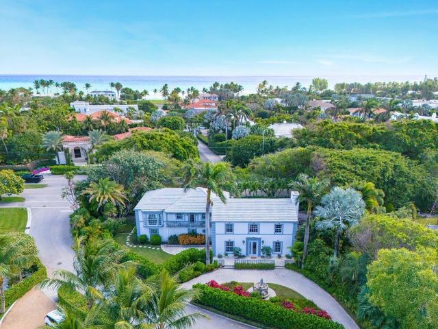5 bedroom luxury Villa for sale in Palm Beach, Florida