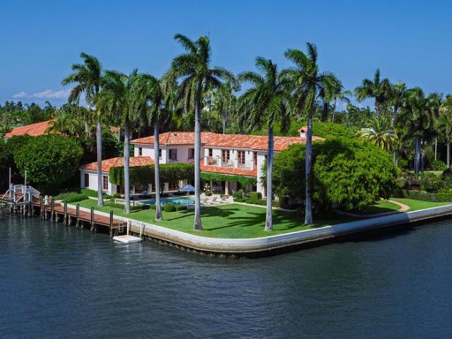 Luxury Villa for sale in Palm Beach, Florida