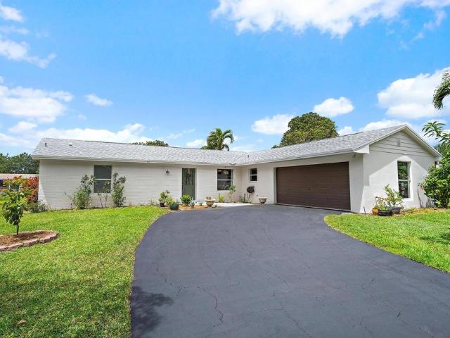 Luxury Villa for sale in Palm Beach Gardens, Florida