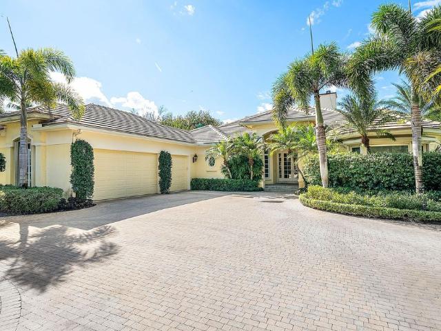 Luxury Villa for sale in Palm Beach Gardens, Florida