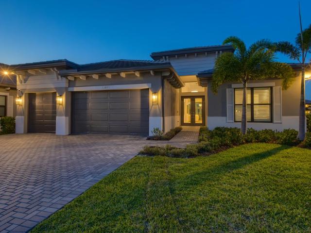 Luxury Villa for sale in Palm Beach Gardens, Florida