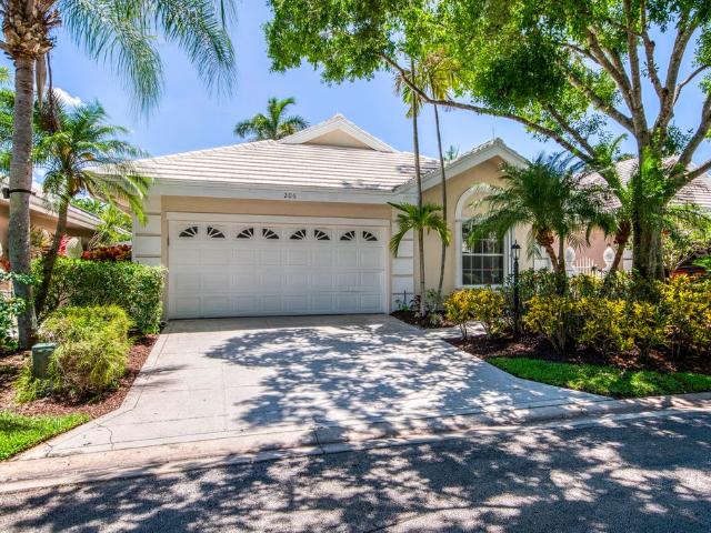 Luxury Villa for sale in Palm Beach Gardens, Florida