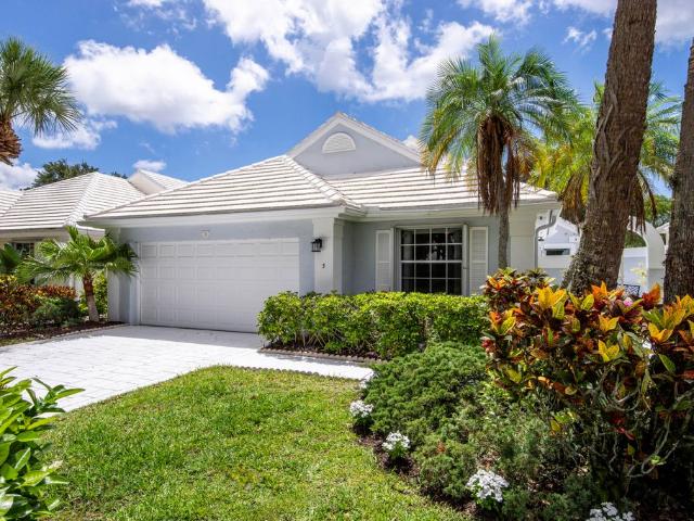 Luxury Villa for sale in Palm Beach Gardens, Florida