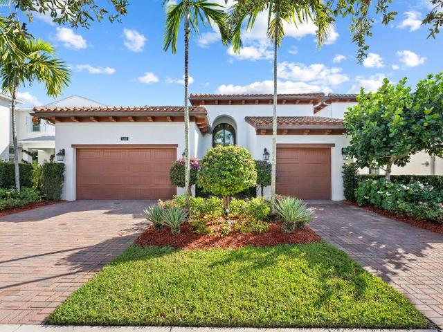 Luxury Villa for sale in Palm Beach Gardens, Florida