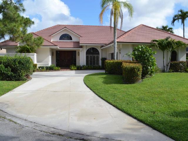 Luxury Villa for sale in Palm Beach Gardens, Florida