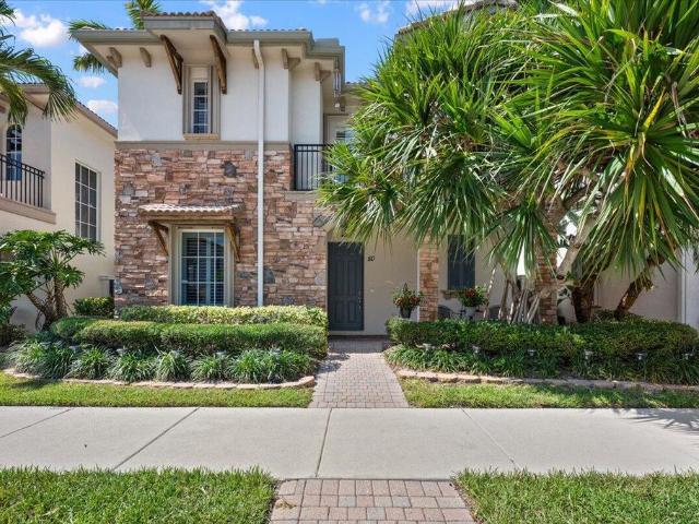 Luxury Villa for sale in Palm Beach Gardens, Florida