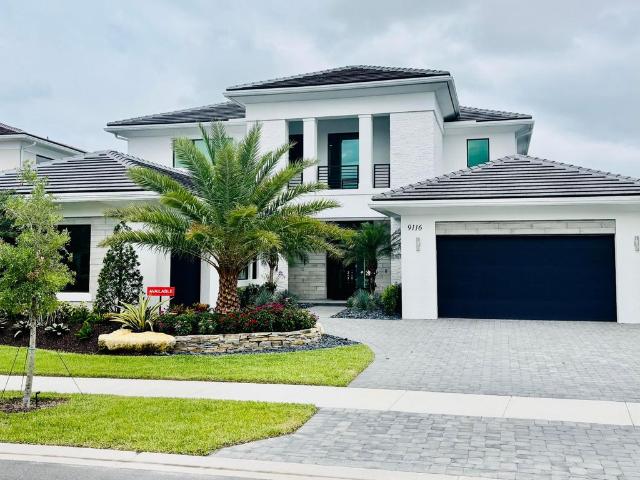 Luxury Villa for sale in Palm Beach Gardens, Florida