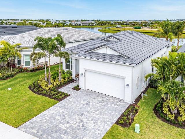 Luxury Villa for sale in Palm Beach Gardens, Florida