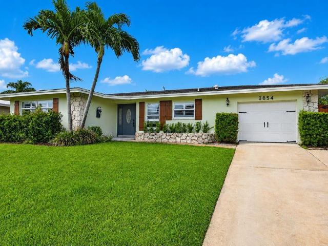 Luxury Villa for sale in Palm Beach Gardens, Florida