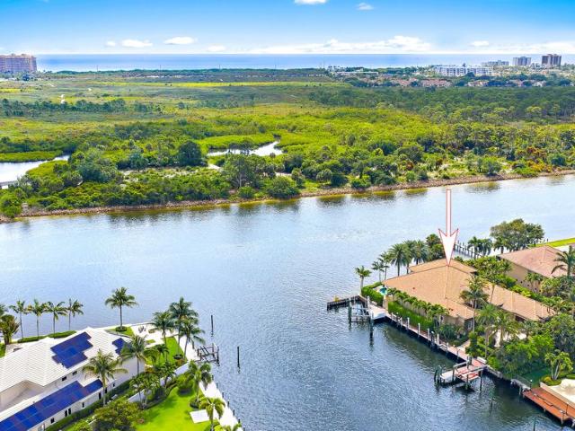 Luxury Villa for sale in Palm Beach Gardens, Florida