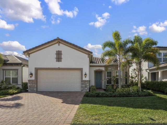 Luxury Villa for sale in Palm Beach Gardens, United States