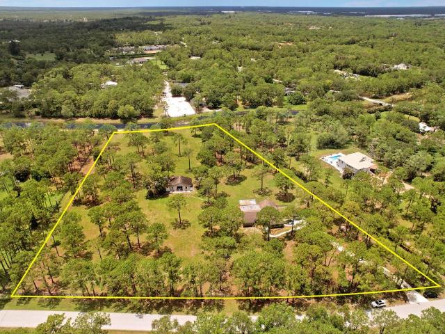 3 bedroom luxury Villa for sale in Palm Beach Gardens, Florida
