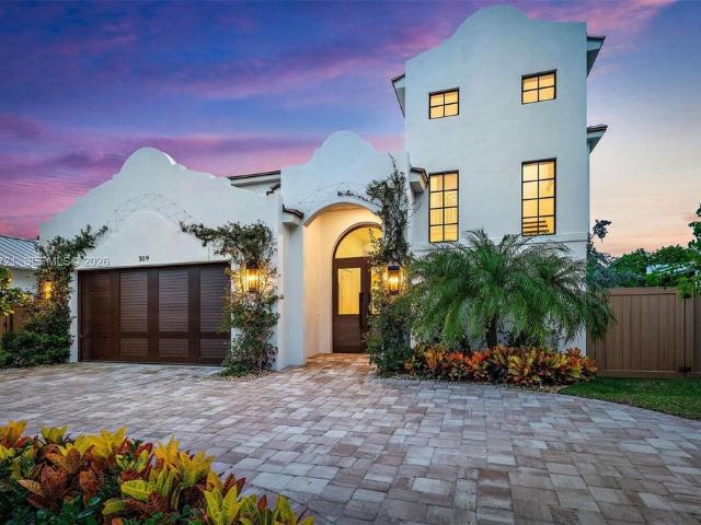 Luxury Villa for sale in Palm Beach Shores, Florida