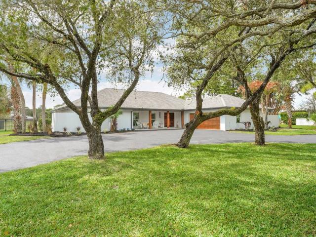 Luxury Villa for sale in Palm City, Florida