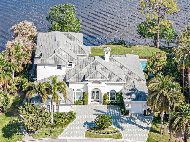 Luxury Villa for sale in Palm City, Florida