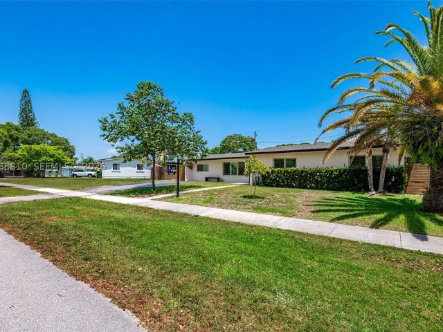 Luxury Villa for sale in Palmetto Bay, Florida