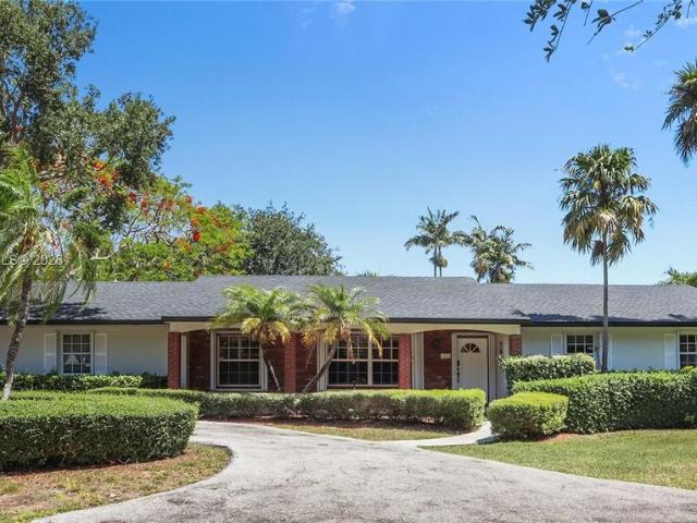 Luxury Villa for sale in Palmetto Bay, Florida