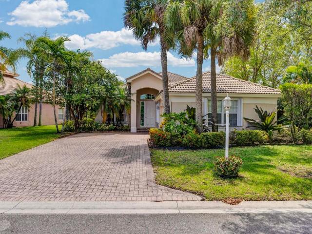 Luxury Villa for sale in Parkland, Florida