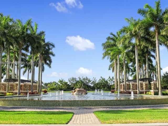 Luxury Villa for sale in Parkland, Florida