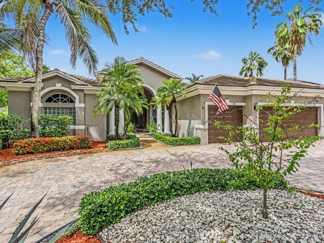 5 bedroom luxury Villa for sale in Parkland, Florida
