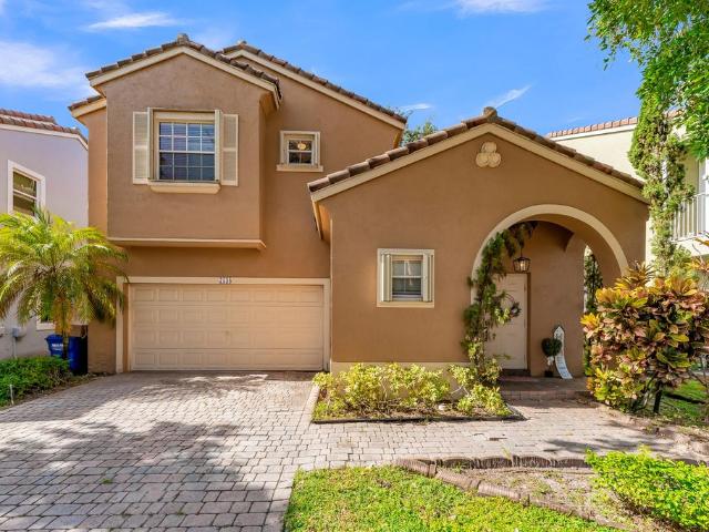 Luxury Villa for sale in Pembroke Pines, Florida