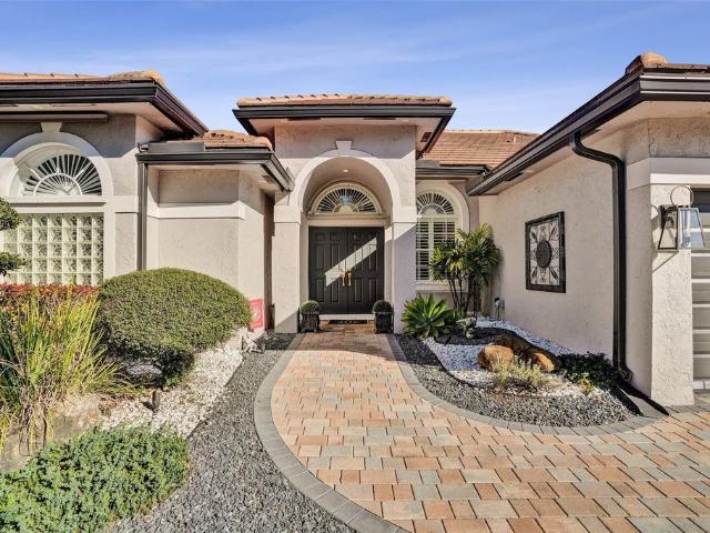 Luxury Villa for sale in Pembroke Pines, Florida