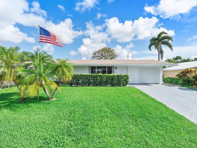 Luxury Villa for sale in Pembroke Pines, Florida