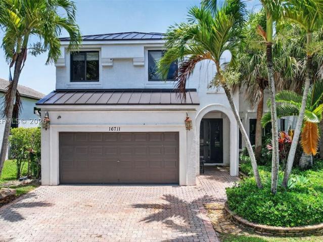 Luxury Villa for sale in Pembroke Pines, Florida